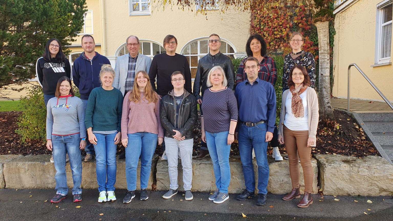 Lehrerkollegium - Maria-Ward-Realschule Wallerstein Maria-Ward ...